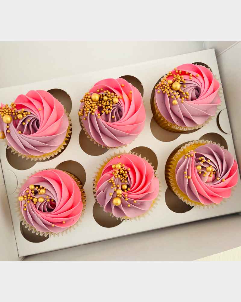 Pretty little swirls perfect for Mum | 160 Degrees Brisbane cakes